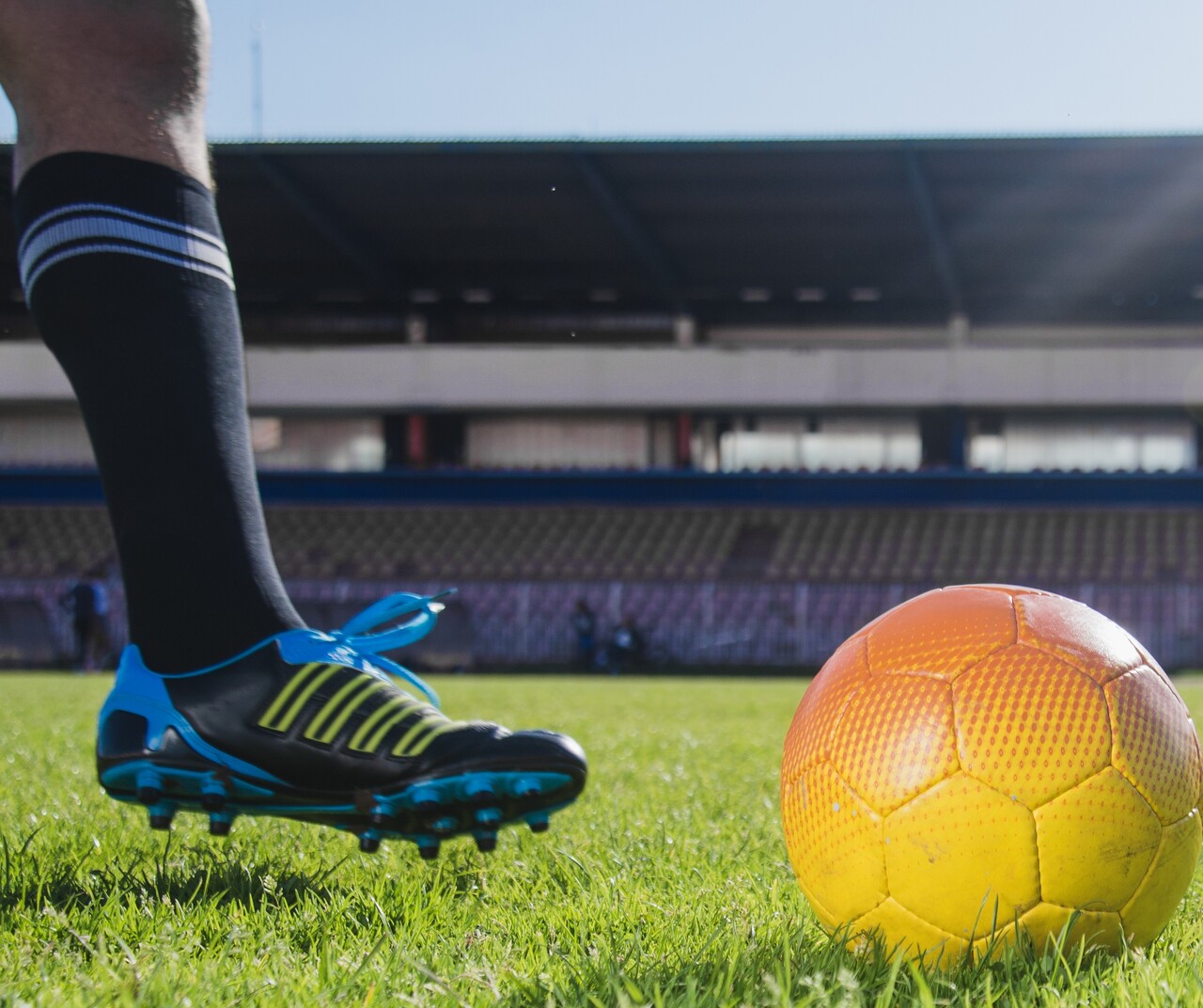Las 7 mejores botas de fútbol de 2026 | Sprinter
