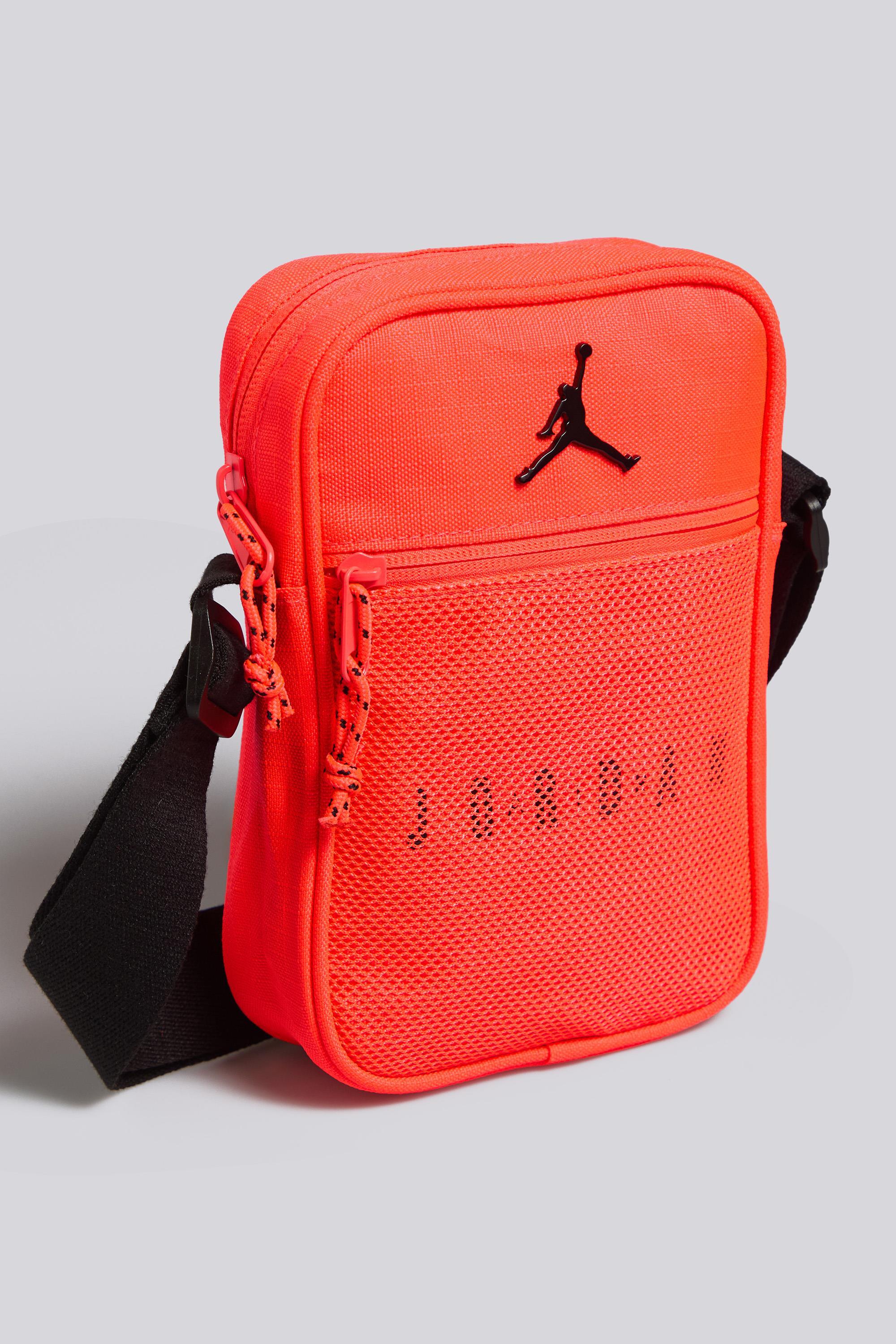 Jordan Jam Blacktop Festival - Bandolera Pequeña | Sprinter